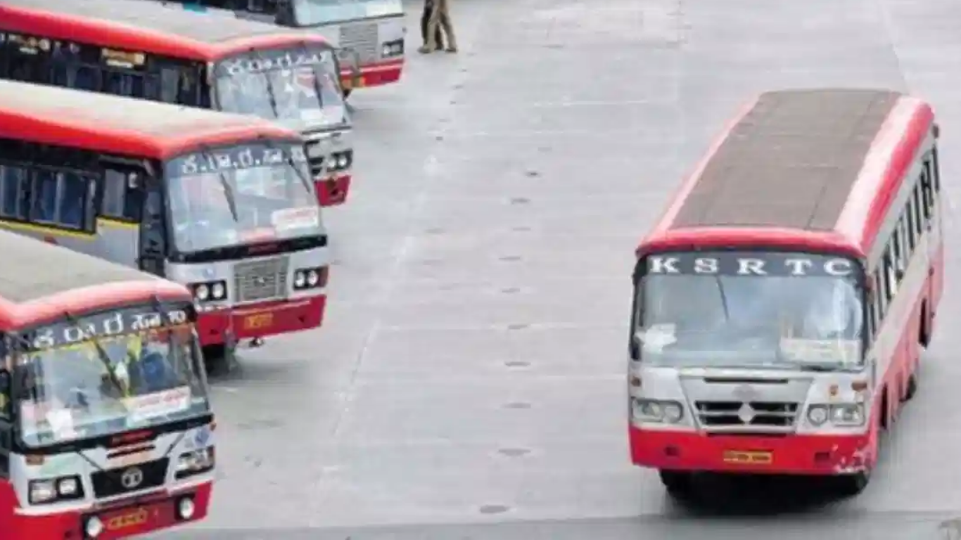 Tragedy in Raichur: KSRTC Bus Runs Over Begging Children; One Boy De*ad ...